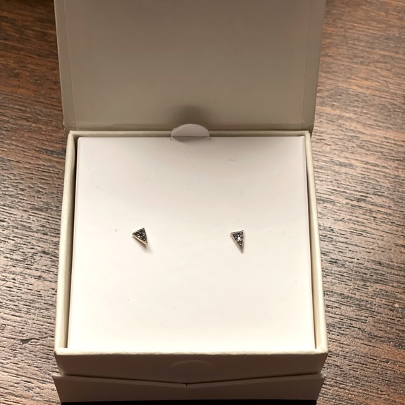 Covet by Stella & Dot | Jewelry | Covet By Stella Dot 4k And Black Diamond Earrings | Poshmark